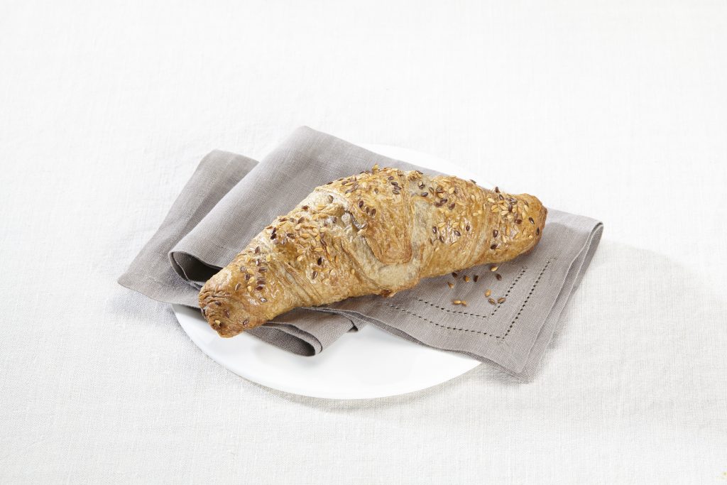 Multigrain croissants with added seeds - Chateau Blanc