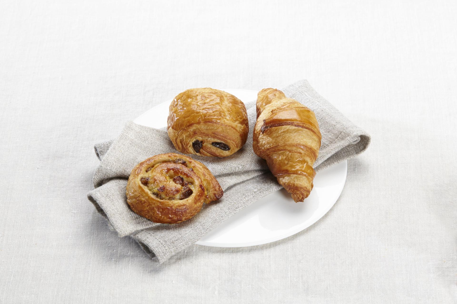 Mini Viennese pastries : croissant, pain chocolat, danish pastry with ...
